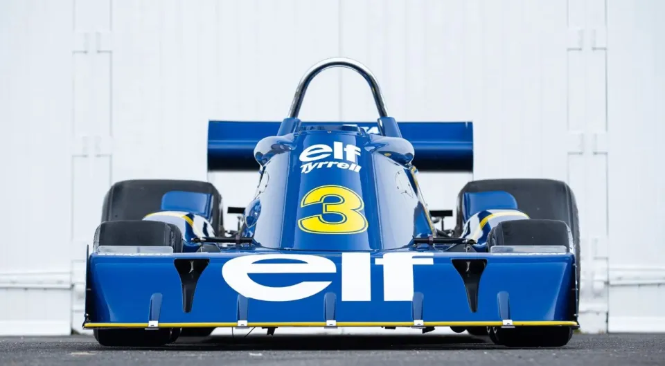 Το πιο παράξενο μονοθέσιο της F1 βγαίνει προς πώληση - TheCars.gr