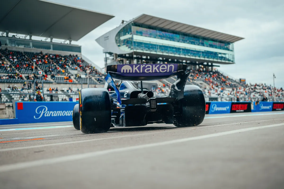 Formula1: Grand Prix Ιαπωνίας: Εντυπωσιακή έξοδος του Λόγκαν Σάρτζεντ! (video) - TheCars.gr