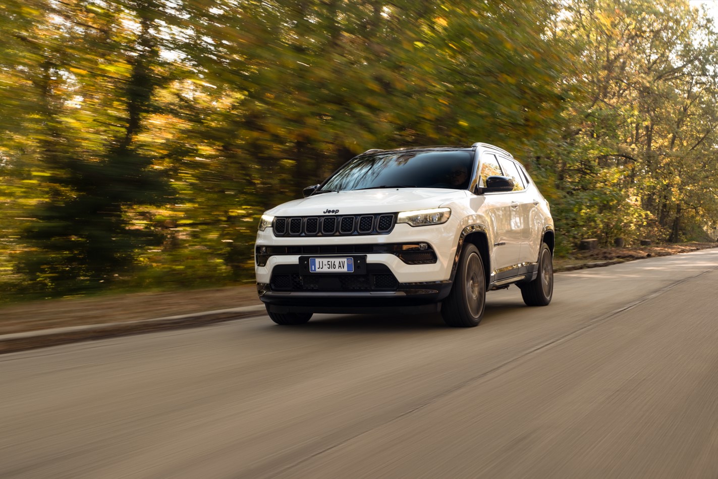 Jeep Compass MY24: Ανανεωμένο, Υβριδικό και Πιο Προσιτό από Ποτέ! - Με ...