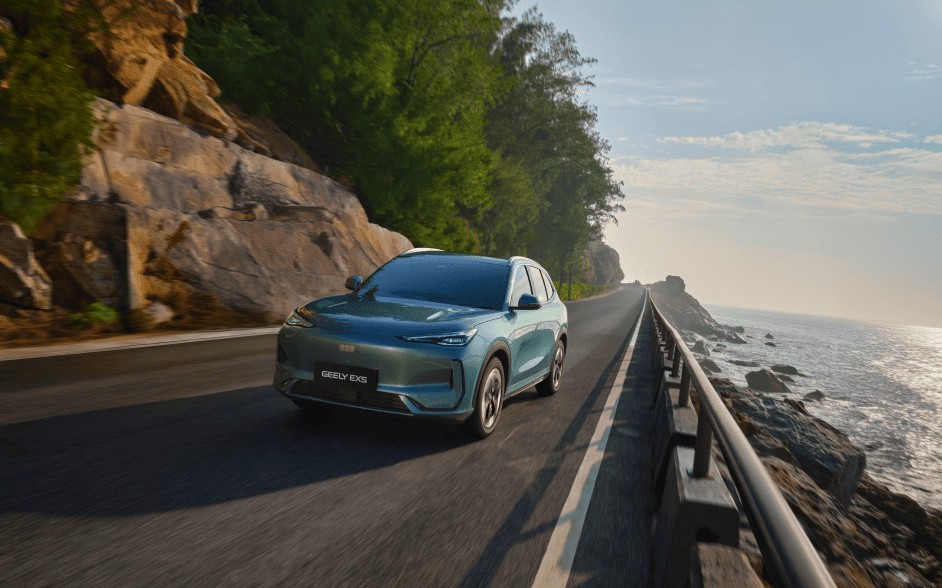 H Geely έφτασε και επίσημα στην Ελλάδα - TheCars.gr